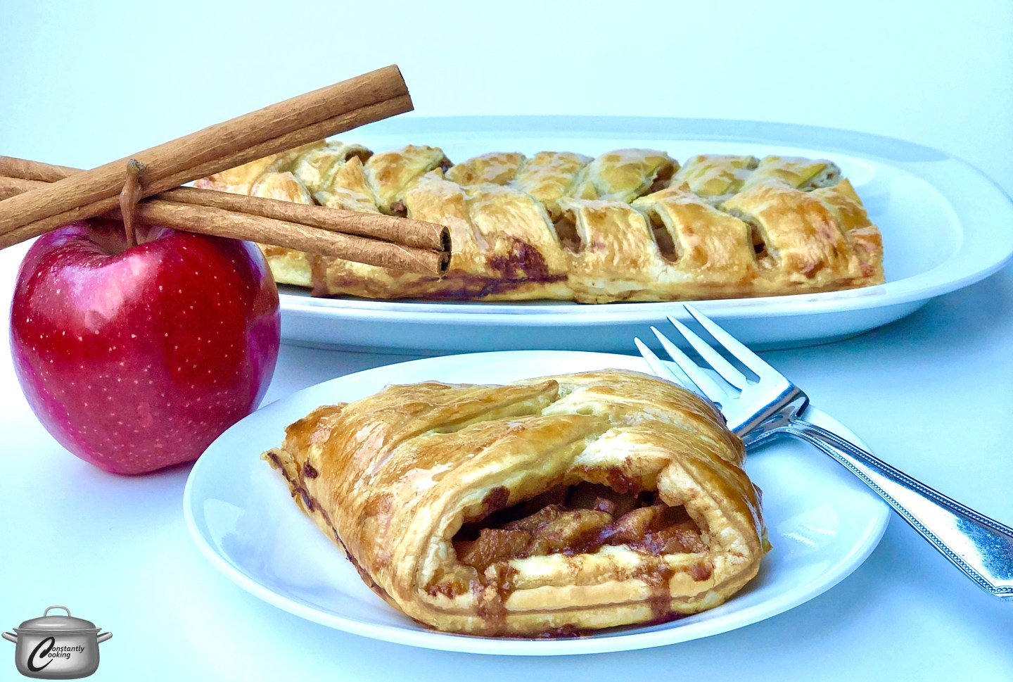 Apple pie strudel – Constantly Cooking with Paula Roy