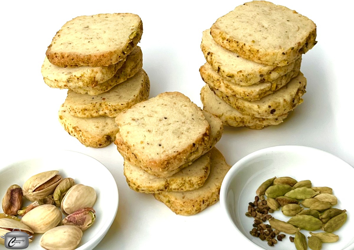 Cardamom-pistachio shortbread cookies – Constantly Cooking with Paula Roy
