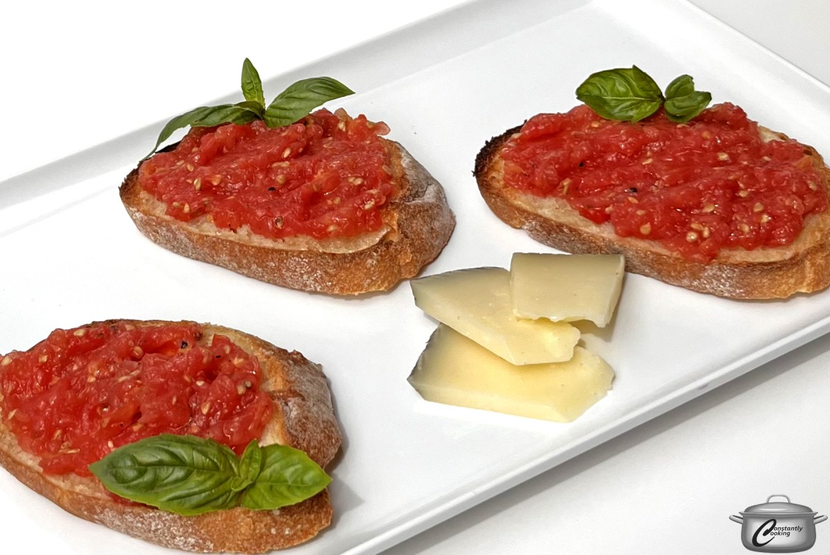 Spanish tomato bread (pan con tomate) – Constantly Cooking with Paula Roy